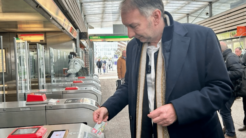 TCL : le ticket rechargeable débarque à Lyon - Lyon Demain